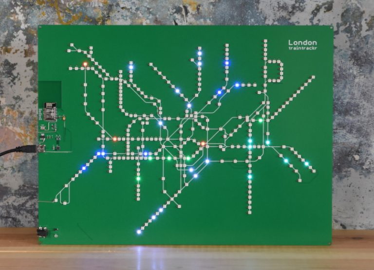 Tube Circuit Board with Live Train Locations – Mapping London